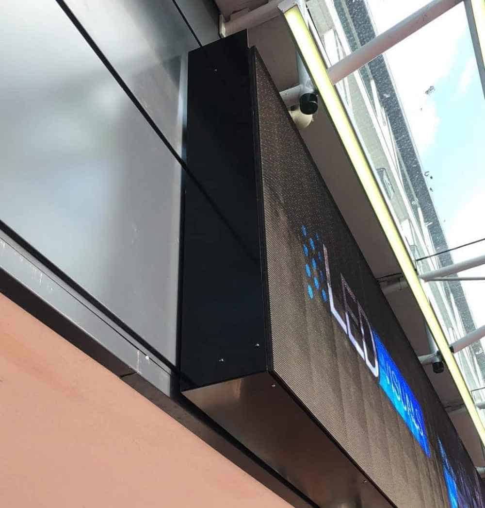 Outdoor LED scherm – Metterwoon - LED SCHERM KOPEN OF HUREN? Bij LED ...